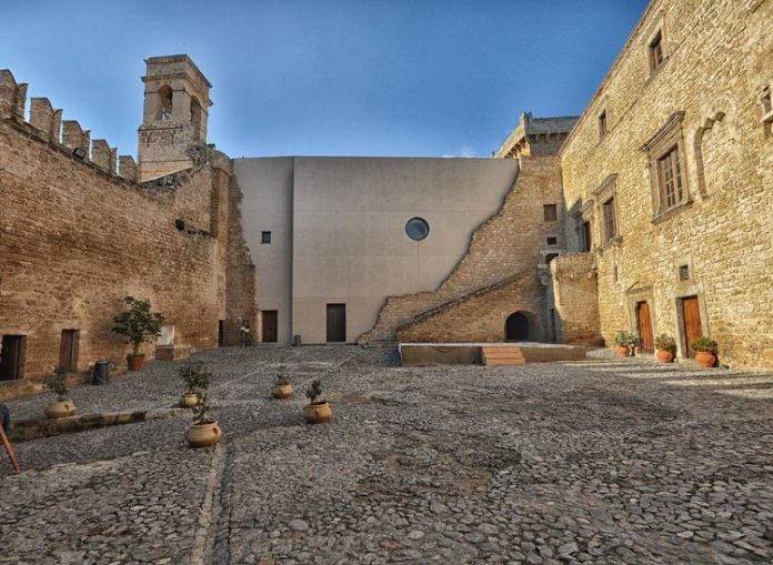 Il Castello La Grua Talamanca di Carini | www.palermoviva.it